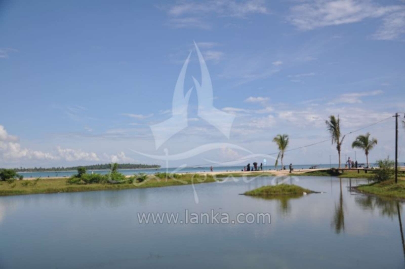 Kalkuda beach & Passekudah beach ~ Anoor Travels
